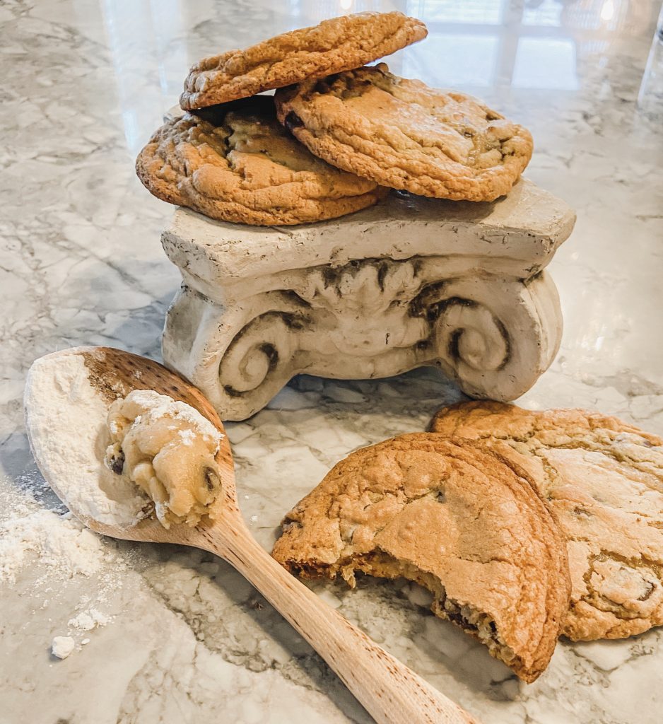 Family Chocolate Chip Cookies – GrayCloverHome